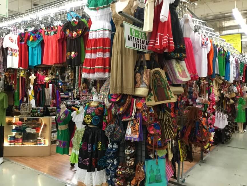 D-26 Artesanias Azteca - Anaheim Indoor Marketplace